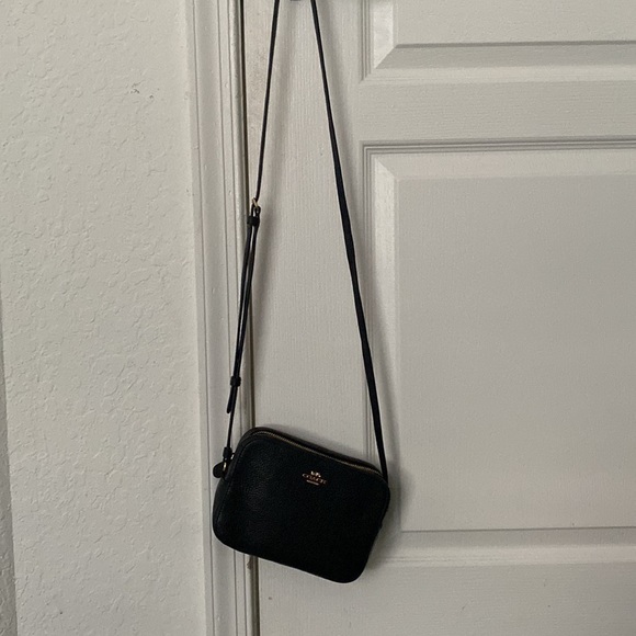 Coach | Bags | Black Coach Cross Body | Poshmark